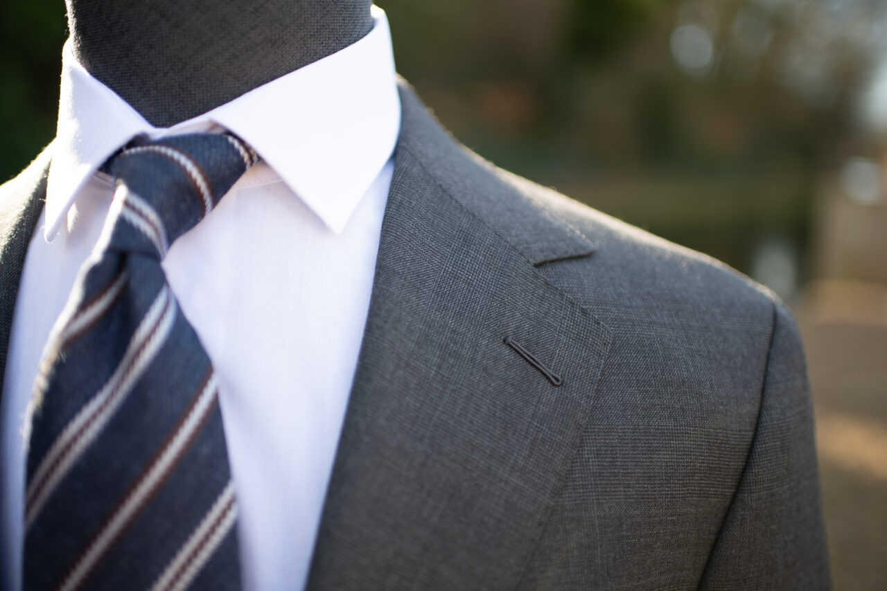 Huddersfield Cloth Textiles | Luxury English Cloth | Suit Fabric Suppliers